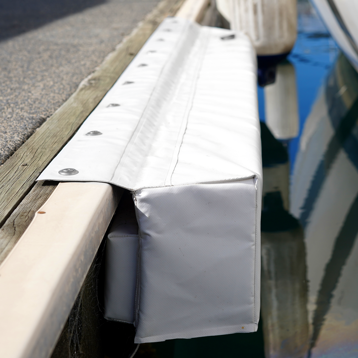 Ultra Contour Non Marking Marina Dock Fender- 1500Mm | Smart Marine