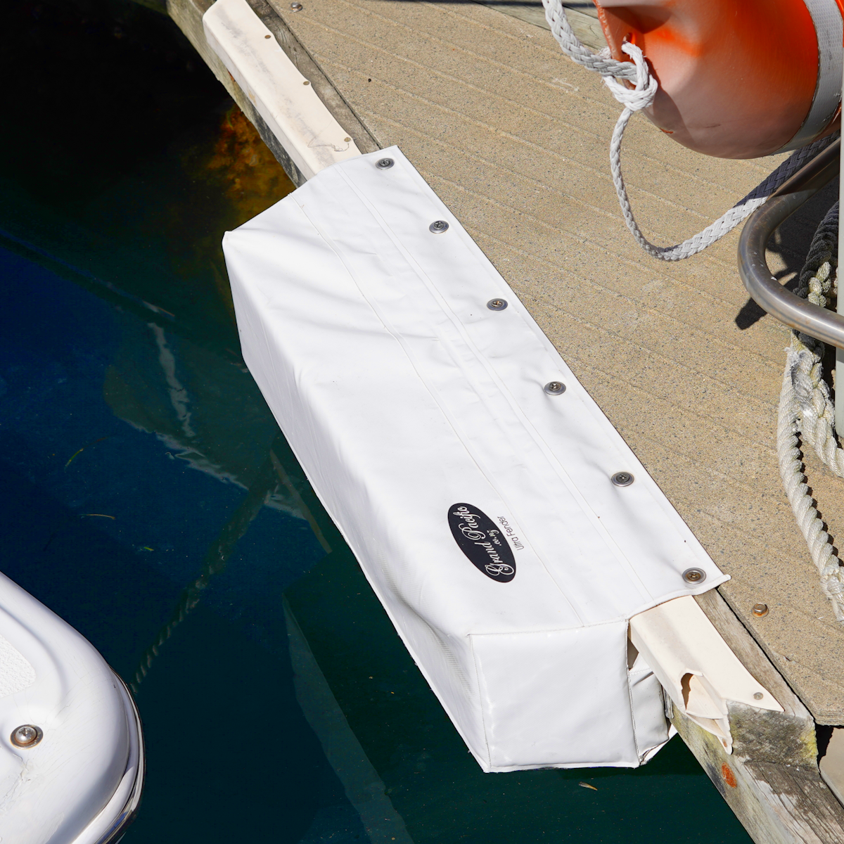 Ultra Contour Non Marking Marina Dock Fender- 750Mm | Smart Marine