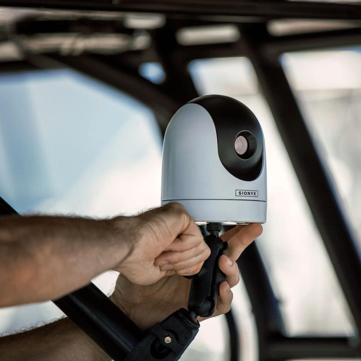 Nightwave Ultra Low-Light Marine Camera | Smart Marine